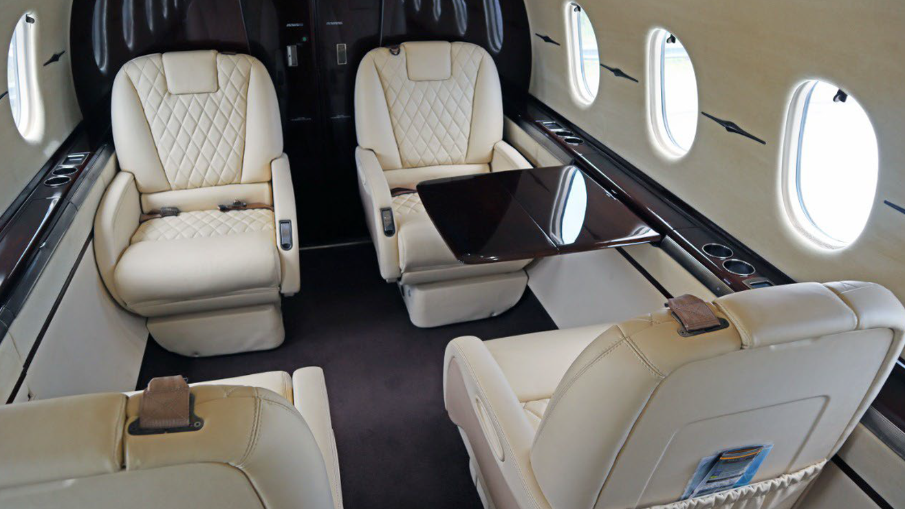 Hawker 4000 Jet Charter - Luxury & Comfort | Jet Luxe